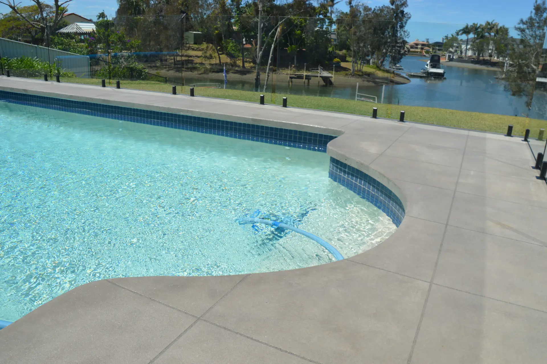 Seamless Concrete Pool Edging Gold Coast | Flocrete